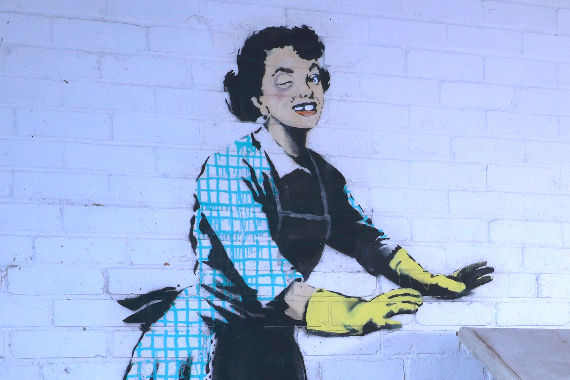 Behind the Scenes of Banksy's "Valentine's Day Mascara" Relocation ...